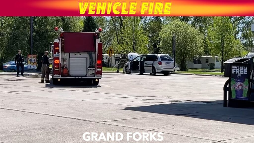 BREAKING NEWS: Saturday Afternoon Vehicle Fire In Grand Forks - iNewZ